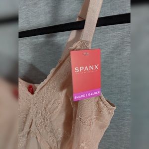 SPANX | Intimates & Sleepwear | Spanx Plus Size Spotlight On Lace ...